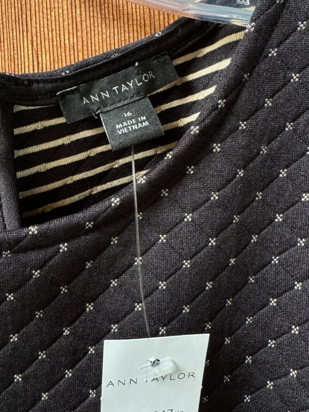 Ann Taylor | Dresses | Nwt Ann Taylor Black Dobby Flounce Short Sleeve ...